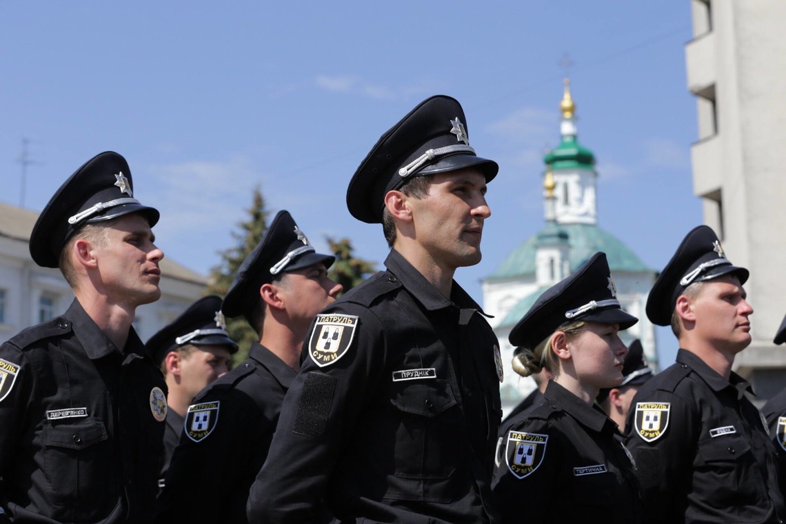 Можно ли патриоту ругать полицию?